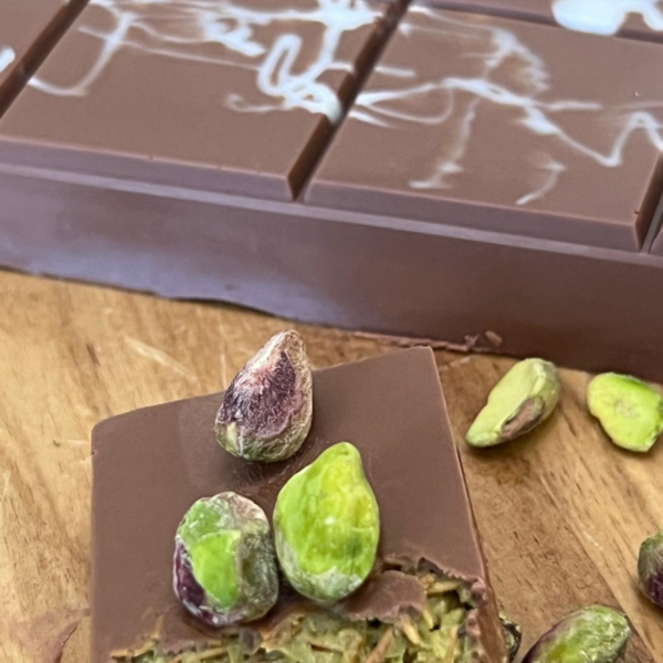 Sultan's Dubai Chocolate - Large – Sultan Nut House